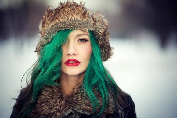 Alege Culoarea anului, vopsea de par Verde cu Londa Professional