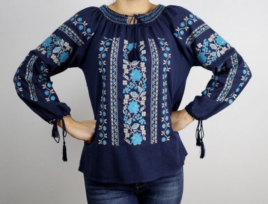 Modele de Bluze tip Ie Online, O Plecaciune Iei Traditionale