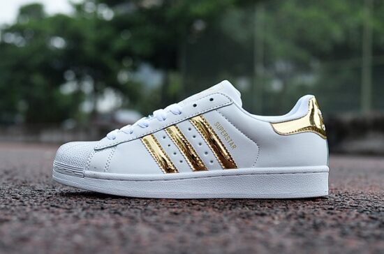 Adidas Superstar, mereu original, pentru totdeuna un icon.