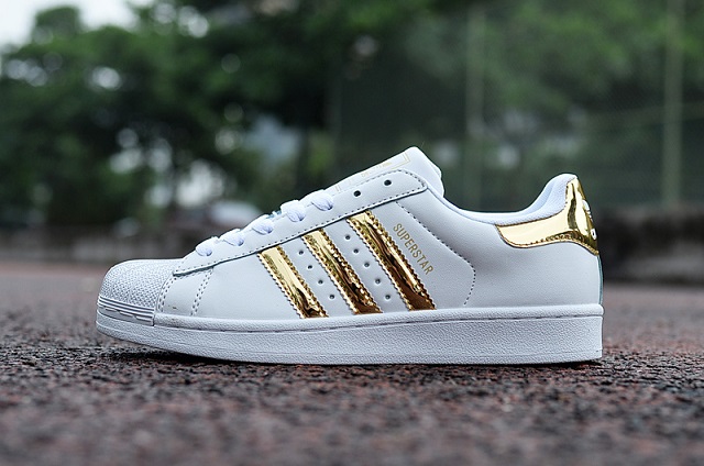 Adidas Superstar, mereu original, pentru totdeuna un icon.