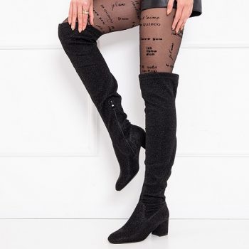 Ce modele de cizme lungi peste genunchi sunt la moda anul acesta?