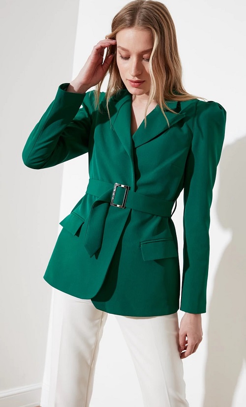 Cele mai frumoase modele de sacouri dama elegante colorate si la moda ...