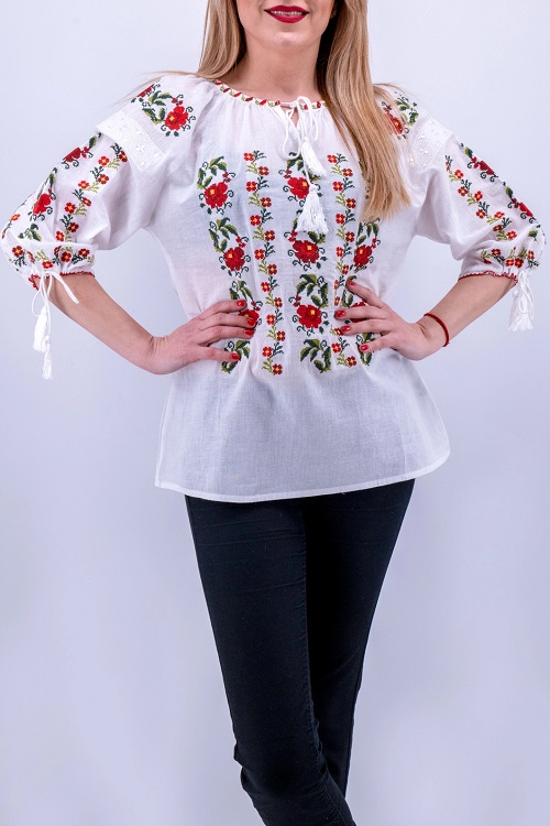 Iac-asa e ia mea, modele de bluze tip ie traditionale romanesti