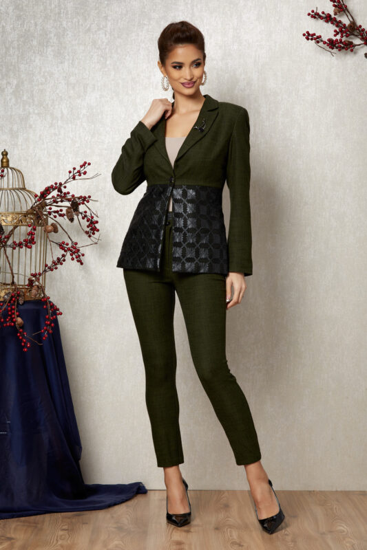 Costum Dallas Verde